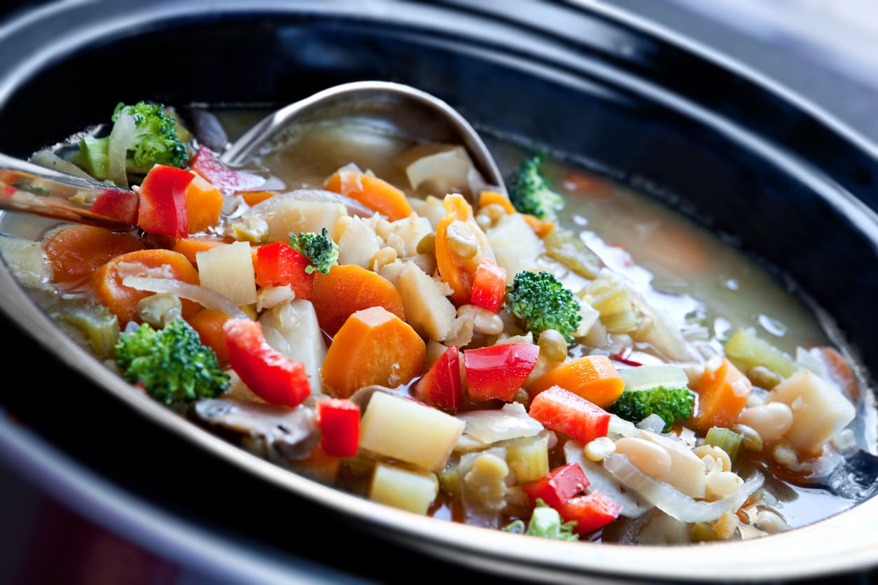 14 Ridiculously Easy Slow Cooker Soups (Dump-and-Go Recipes!)
