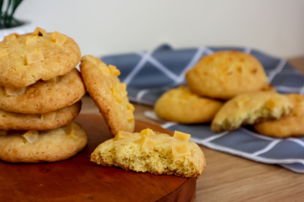 Homemade Cheese Cookies – Savory, Buttery & Baked to Perfection - Alice ...