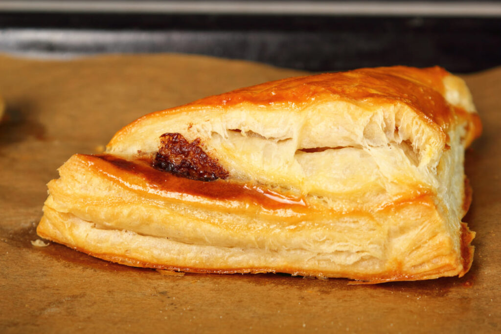 My Favorite Nutella Puff Pastry Turnovers - Easy Snack! - Alice Dias
