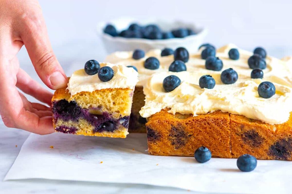 11 February Birthday Cake Ideas Everyone Loves