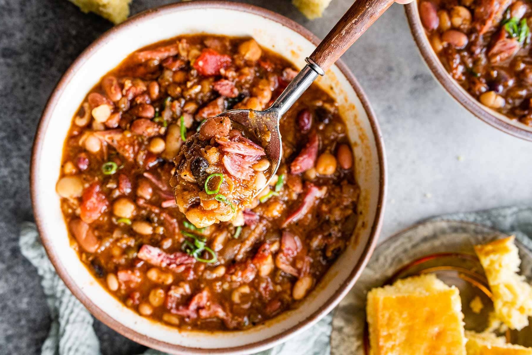 15 Hearty Crock Pot 15 Bean Soup Recipes Perfect for Cold Nights