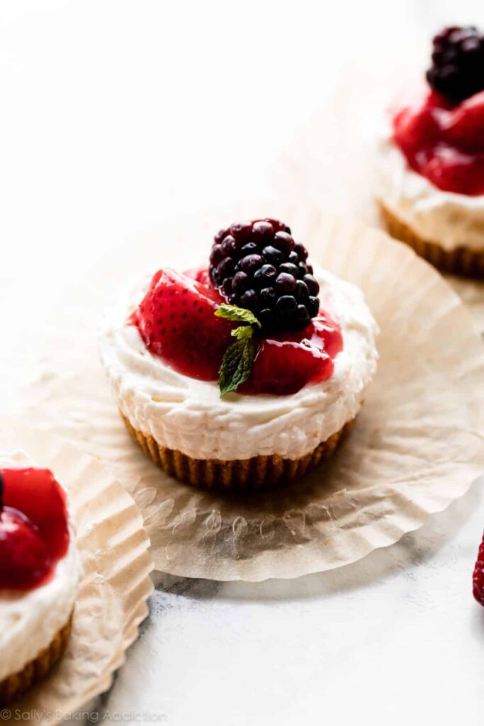 35 Cute Mini Desserts Ideas That Are Almost Too Pretty to Eat
