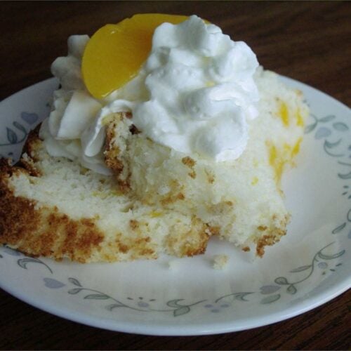 17 Easy Low Fat Dessert Recipes (Healthy, Low Sugar & Light Desserts)